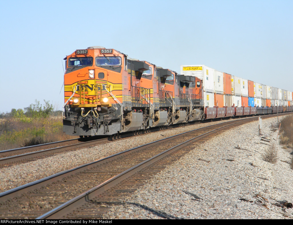 BNSF 7528